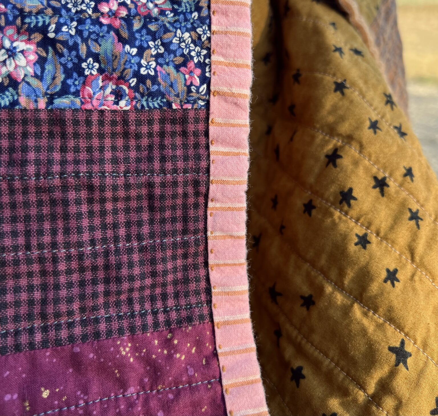 Sunset Star Hollow Quilt